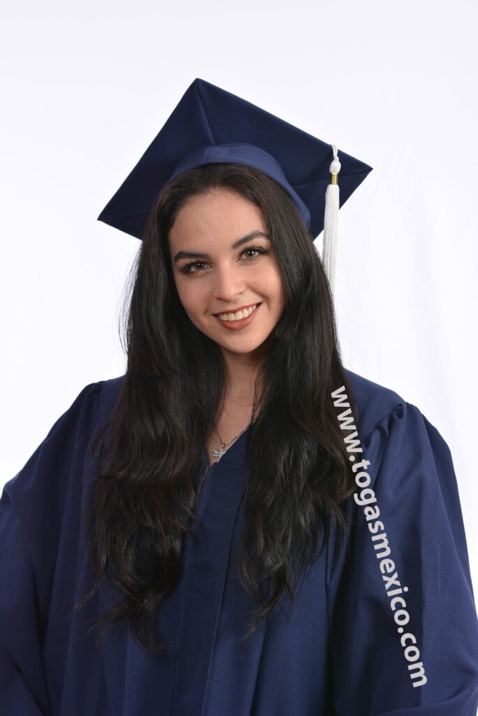 04. Set de Toga, Estola de TAFETAN, BIRRETE (2 PARTES) – Togas México